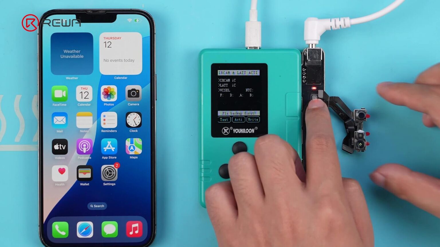 No-Solder Fix for Face ID Not Working on iPhone 13–15 Series (New ...